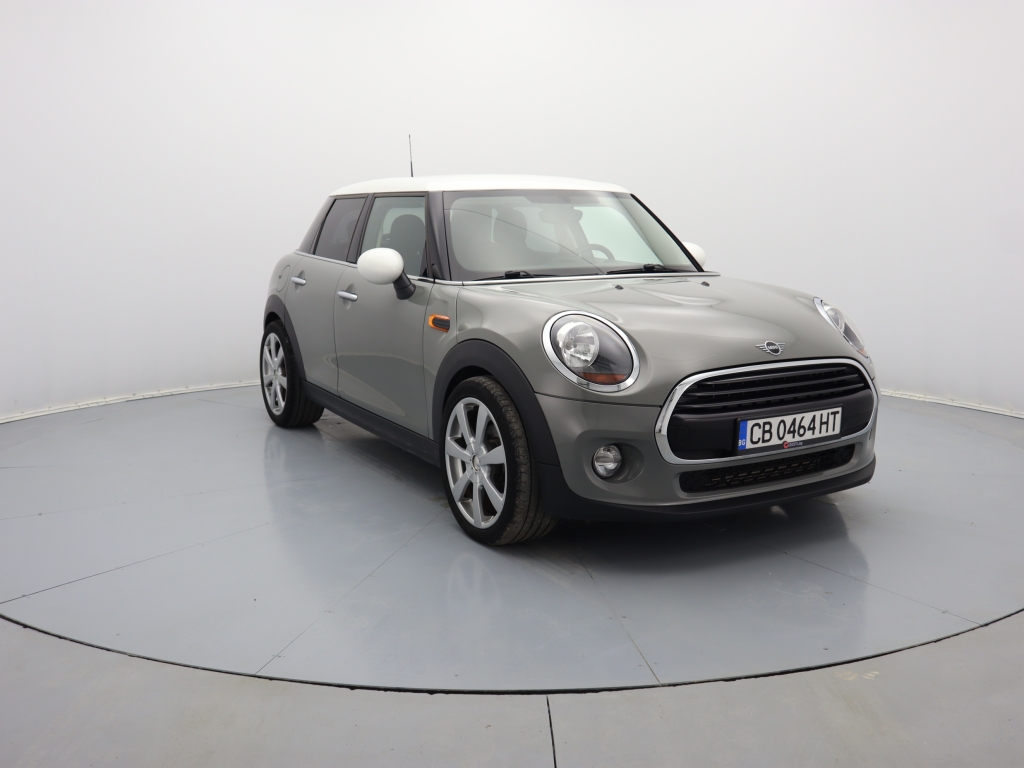 Вземи Mini Cooper на изгодна цена от Cazam